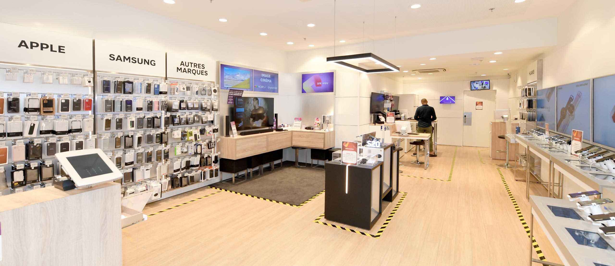 SFR - Centre Commercial La Lezarde